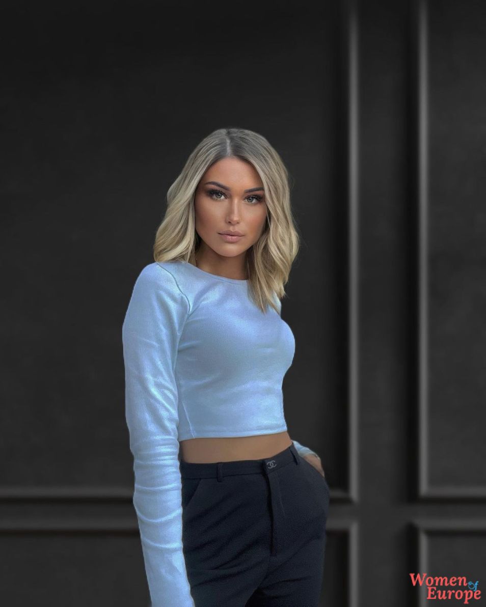 Everything You Should Know About Dating a Dutch Woman